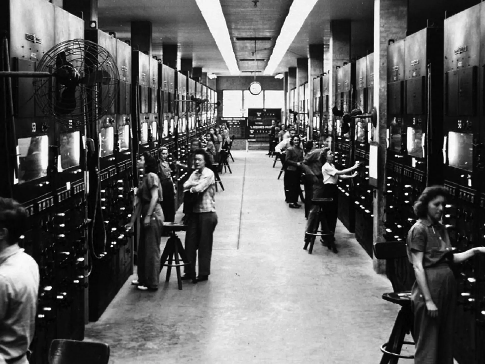 The Manhattan Project: The race to build the atomic bomb - Bulletin of ...